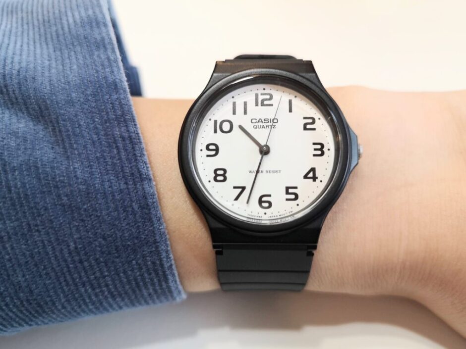 チープカシオ「MQ-24-7B2LLJH」をレビュー！最高に使いやすい腕時計です - よかろぐ